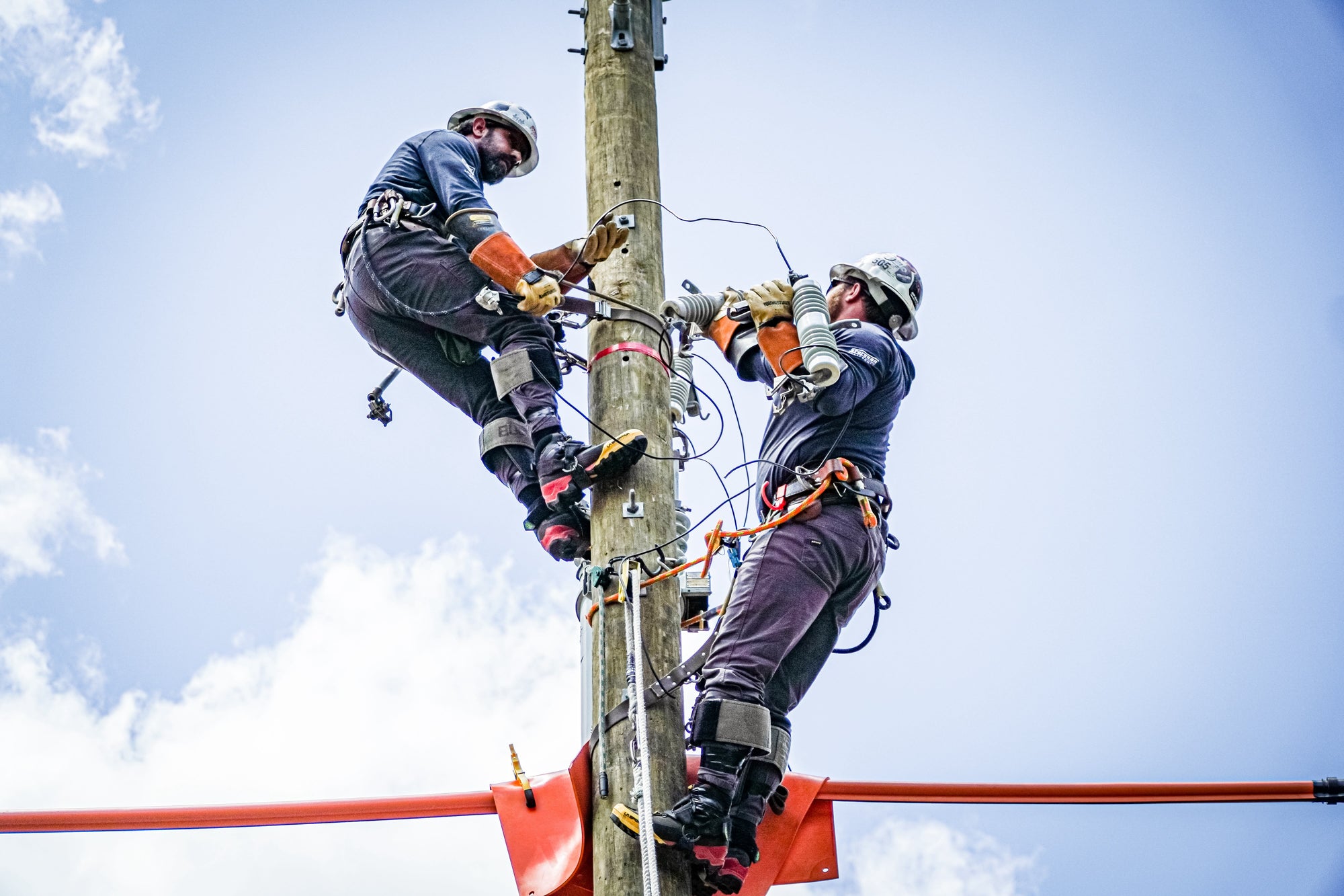 Your #1 Tool & Gear Supplier For Linemen & Arborists| Lineroots Supply